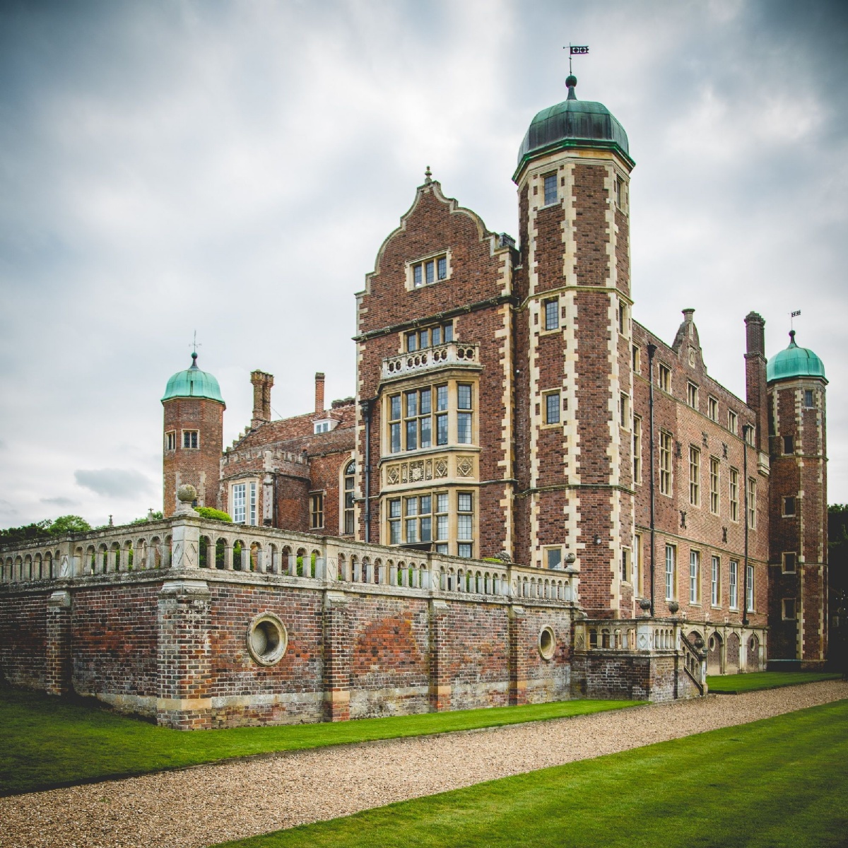 Long Road Sixth Form College - Magnum Opus: Level 4 Art Foundation ...